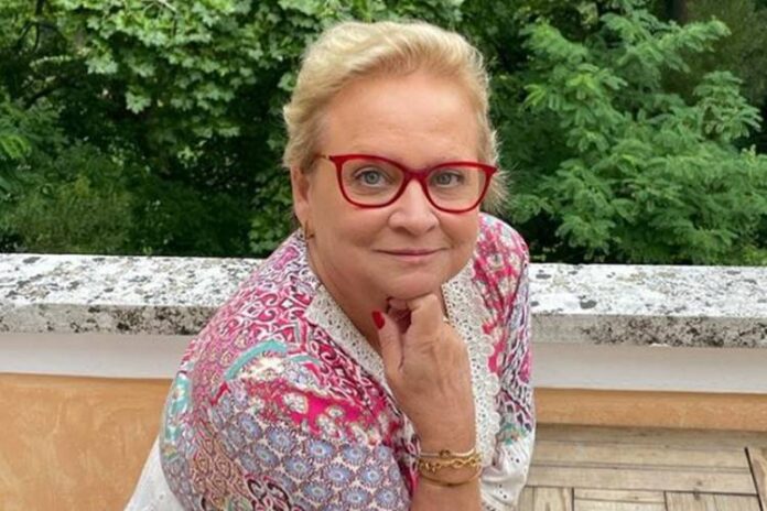 Noémia Costa encanta ao se declarar para a filha: "Amo de paixão ...